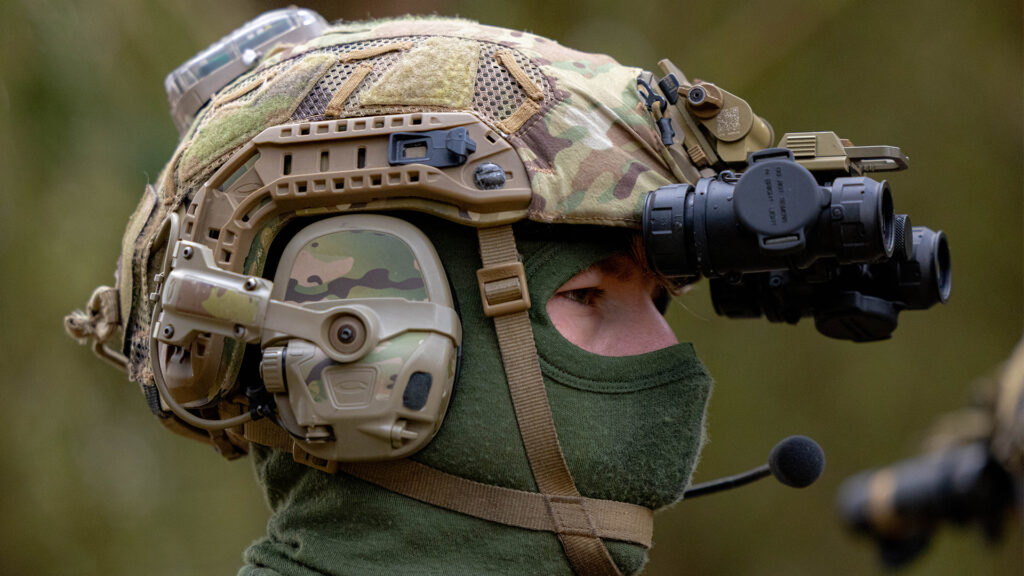 Army to roll out AI-enabled radios, headsets and tablets under £86m ...